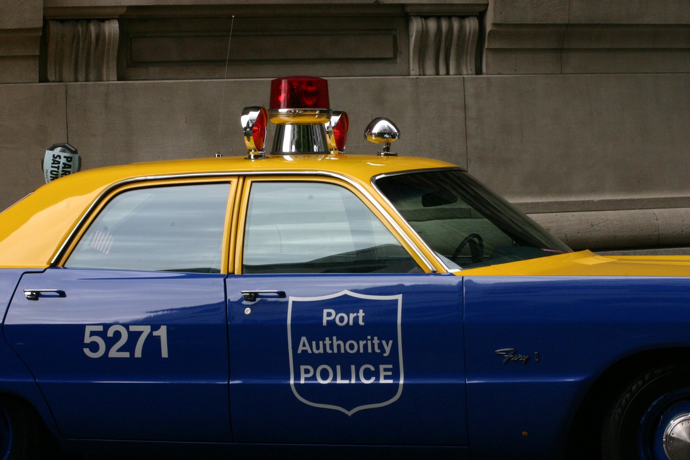 copcar dot com - The home of the American Police Car - Photo Archives