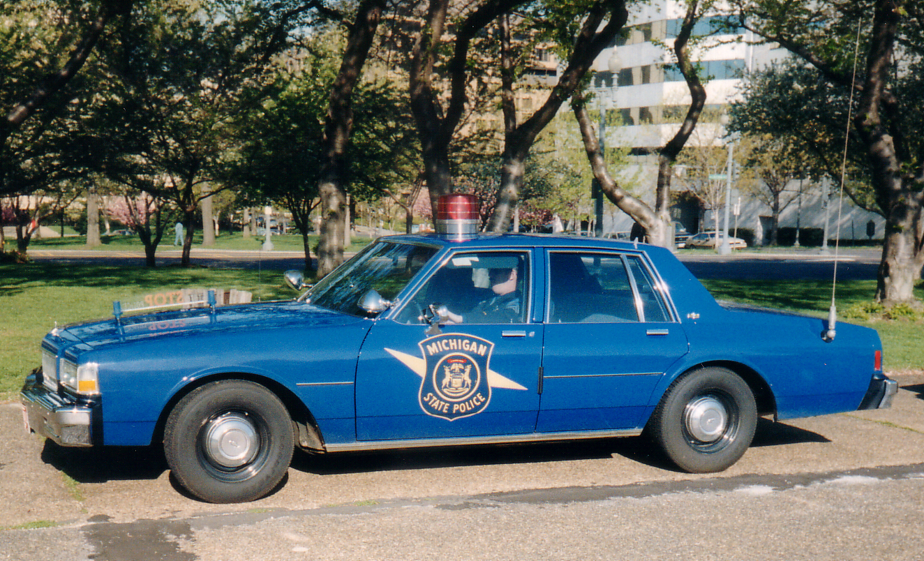 copcar dot com - The home of the American Police Car - Photo Archives