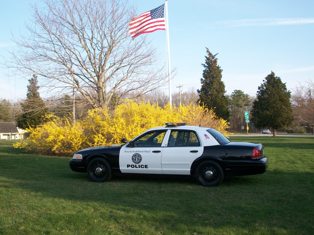 copcar dot com - The home of the American Police Car - Photo Archives