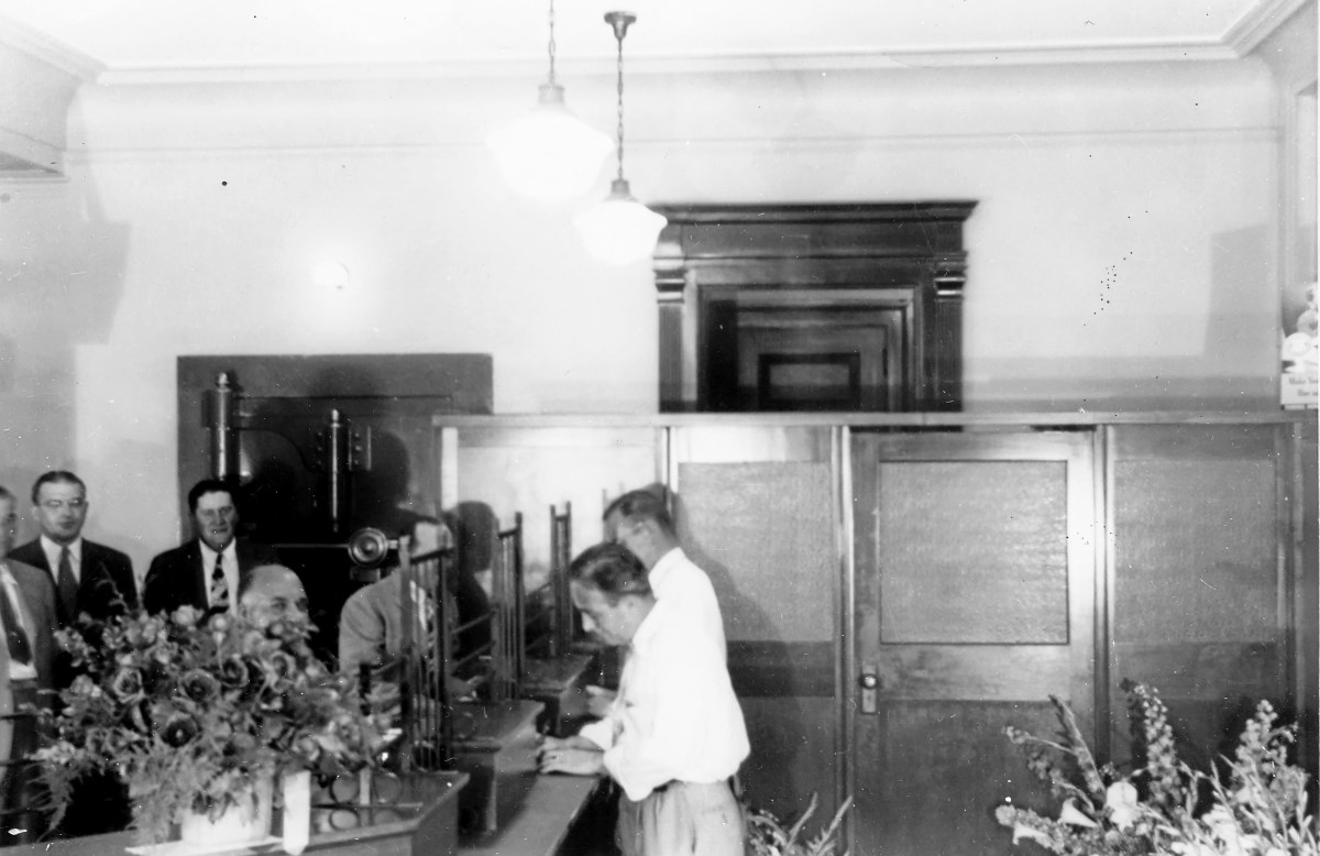 Photo: WILLIAM CROWLEY - First National Bank 2 | WILLIAM CROWLEY ...