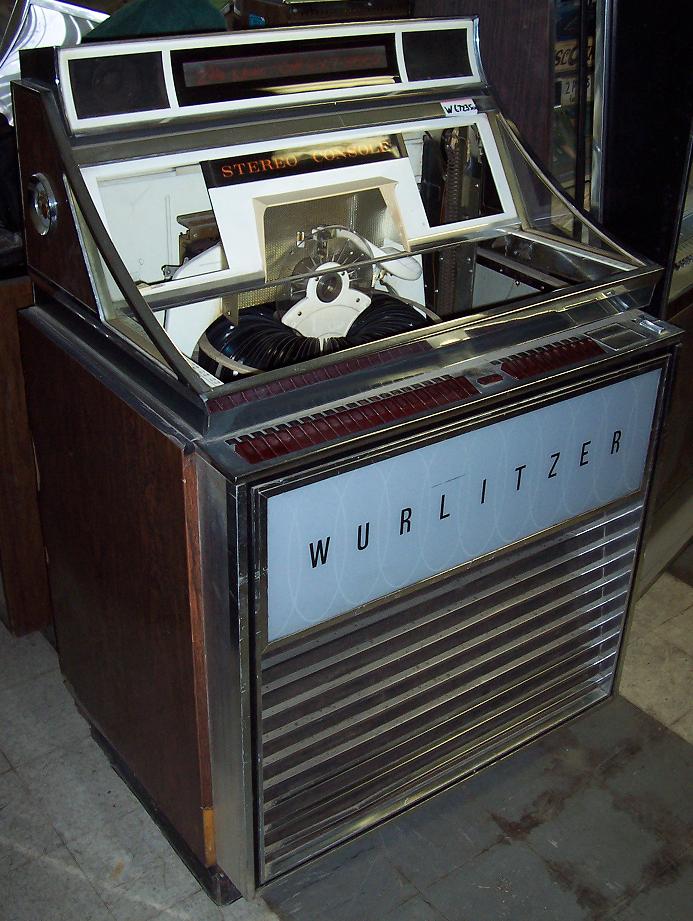 Photo: W3000-672350a | 1966 Wurlitzer 3000 Jukebox - S/N 672350 album | Mikesmusicalmemories ...