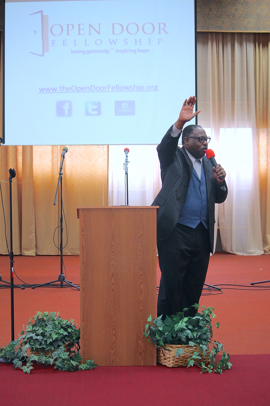 Bishop Roberta Thomas album | THE NORRIS CHRONICLES | Fotki.com, photo ...