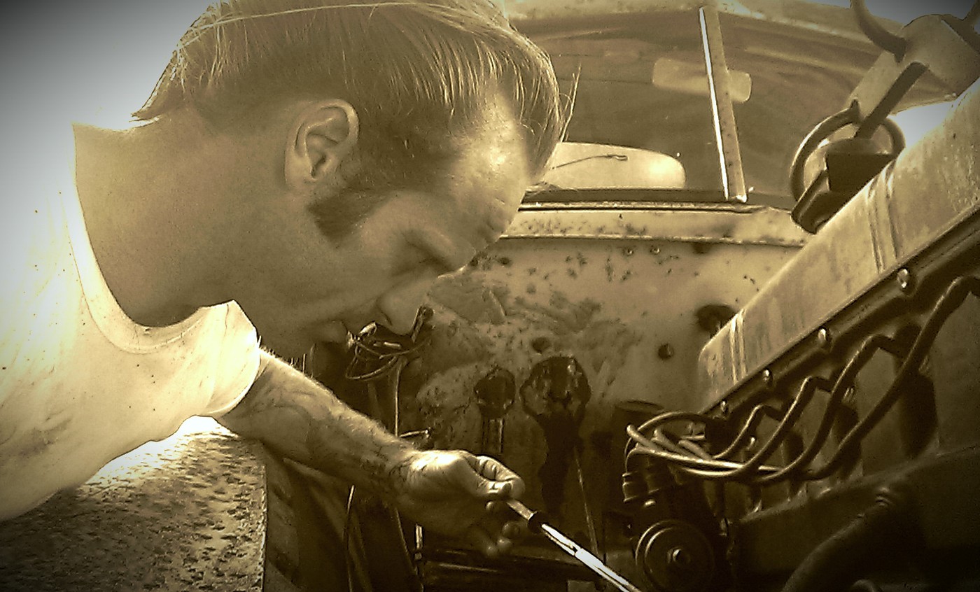 FJ HOLDEN STANDARD WAGGOTT 132 GREY ENGINE & TRANSMISSION. PETER ...