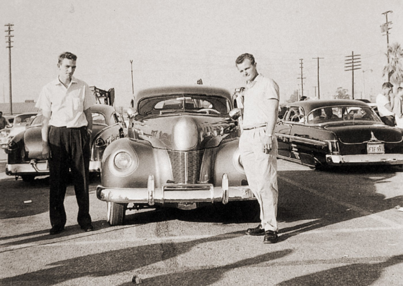 Photo: P5220015 | 1940 Ford coupe Tom Hocker - Barris album | Rik ...