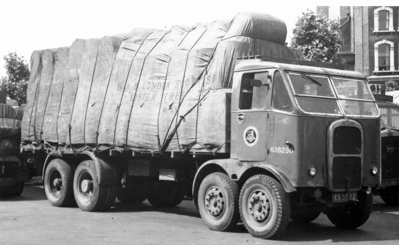 Photo: XS5572 1944 Scammell R8 fleet no. 63B250 of London Scottish ...