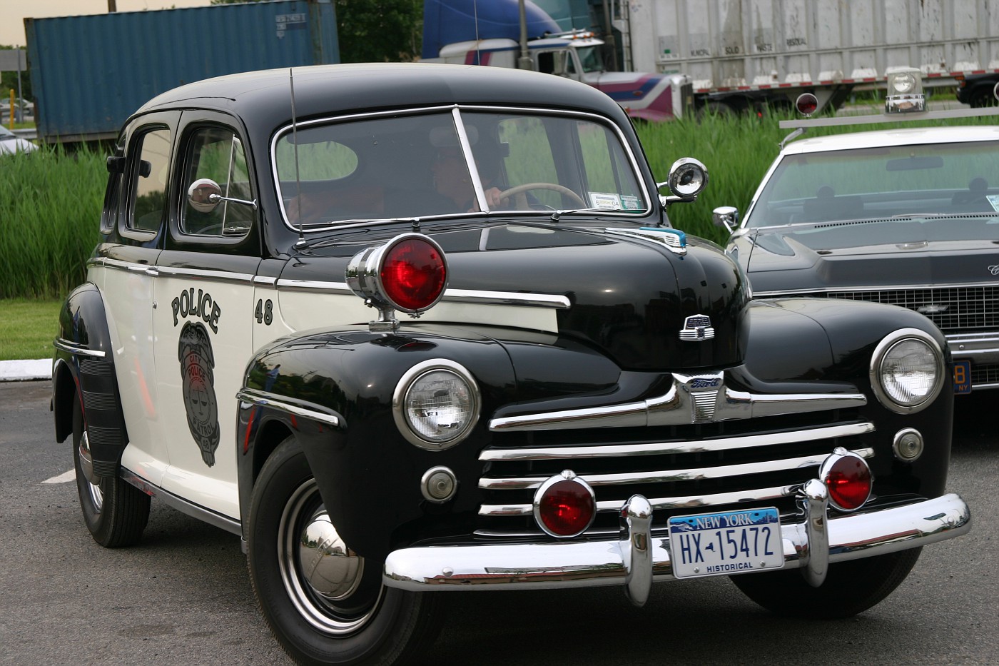 copcar dot com - The home of the American Police Car - Photo Archives