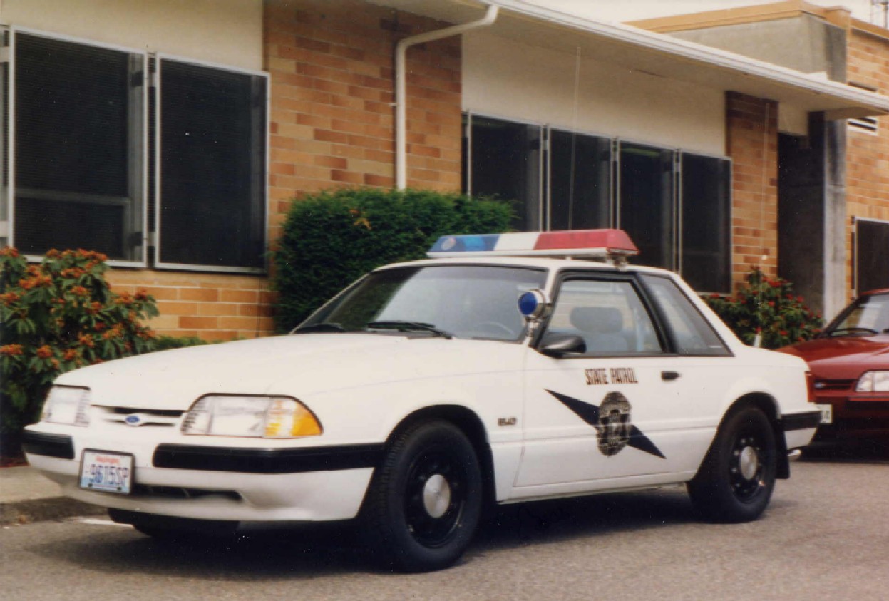 copcar dot com - The home of the American Police Car - Photo Archives