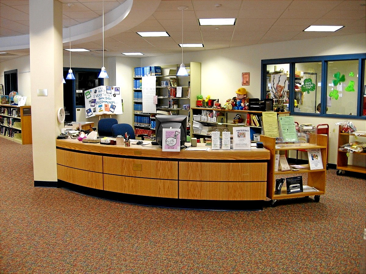 Photo: FARMINGTON - FARMINGTON LIBRARY - 22 | FARMINGTON - UNIONVILLE ...