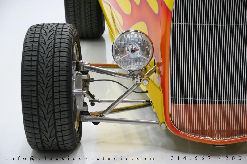 Photo: 1932 Zipper Yellow | 1932 Ford Deuce and other model Hot Rods ...