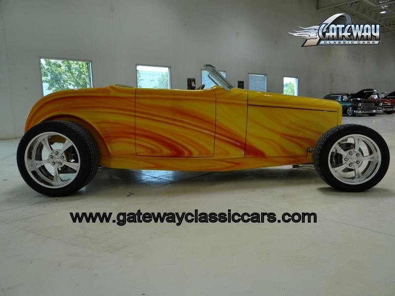Photo: 1932 zipper yellow and orange | 1932 Ford Deuce and other model ...