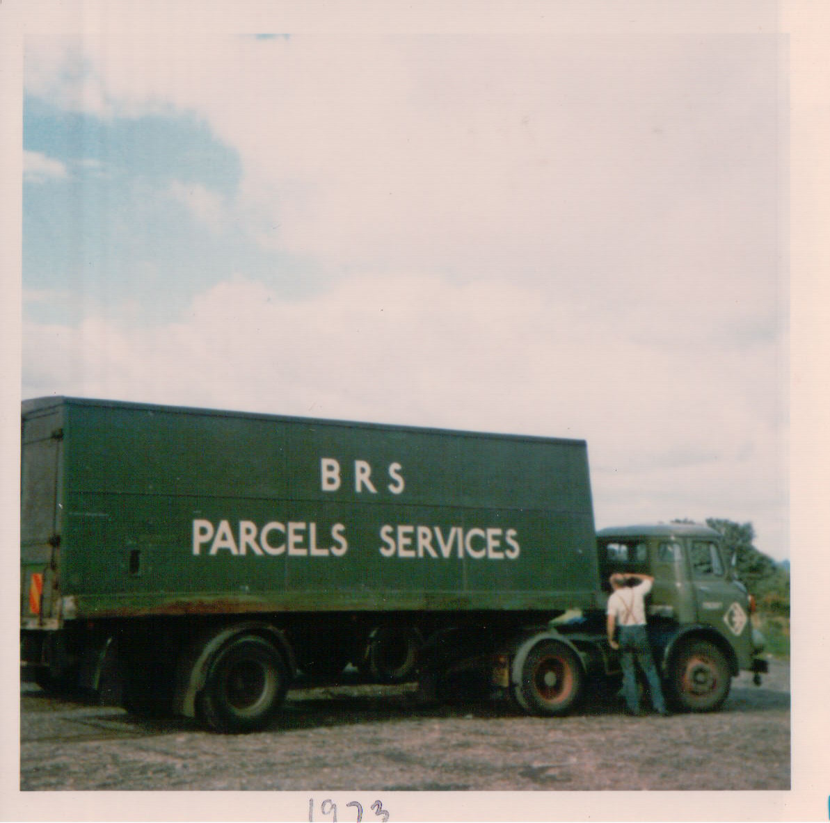 Photo: unidentified Albion | BRS Parcels in Scotland album | Boballoa ...