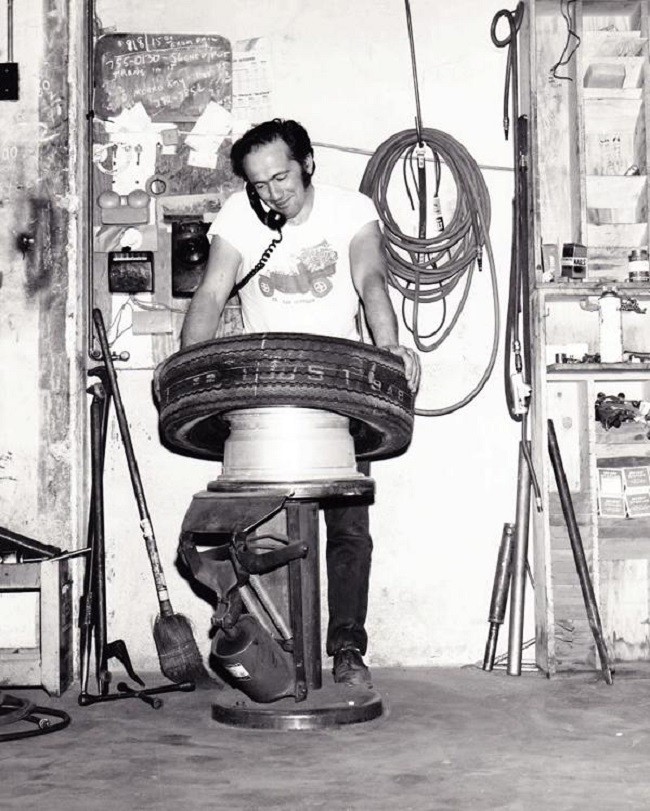 Photo: Andy Brizio's Instant T Shop (2) | ANDY BRIZIO & FAMILY album ...