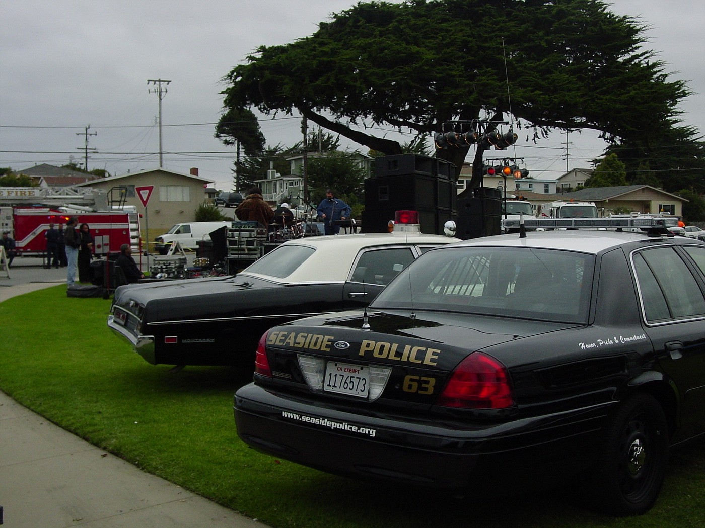 Photo: CA - Seaside Police 2007 CVPI and 1970 Mercury Monterey | Tony ...