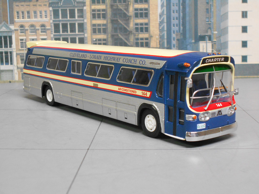 Photo: Cleveland - Lorain Highway Coach Company | GENERAL MOTORS ...