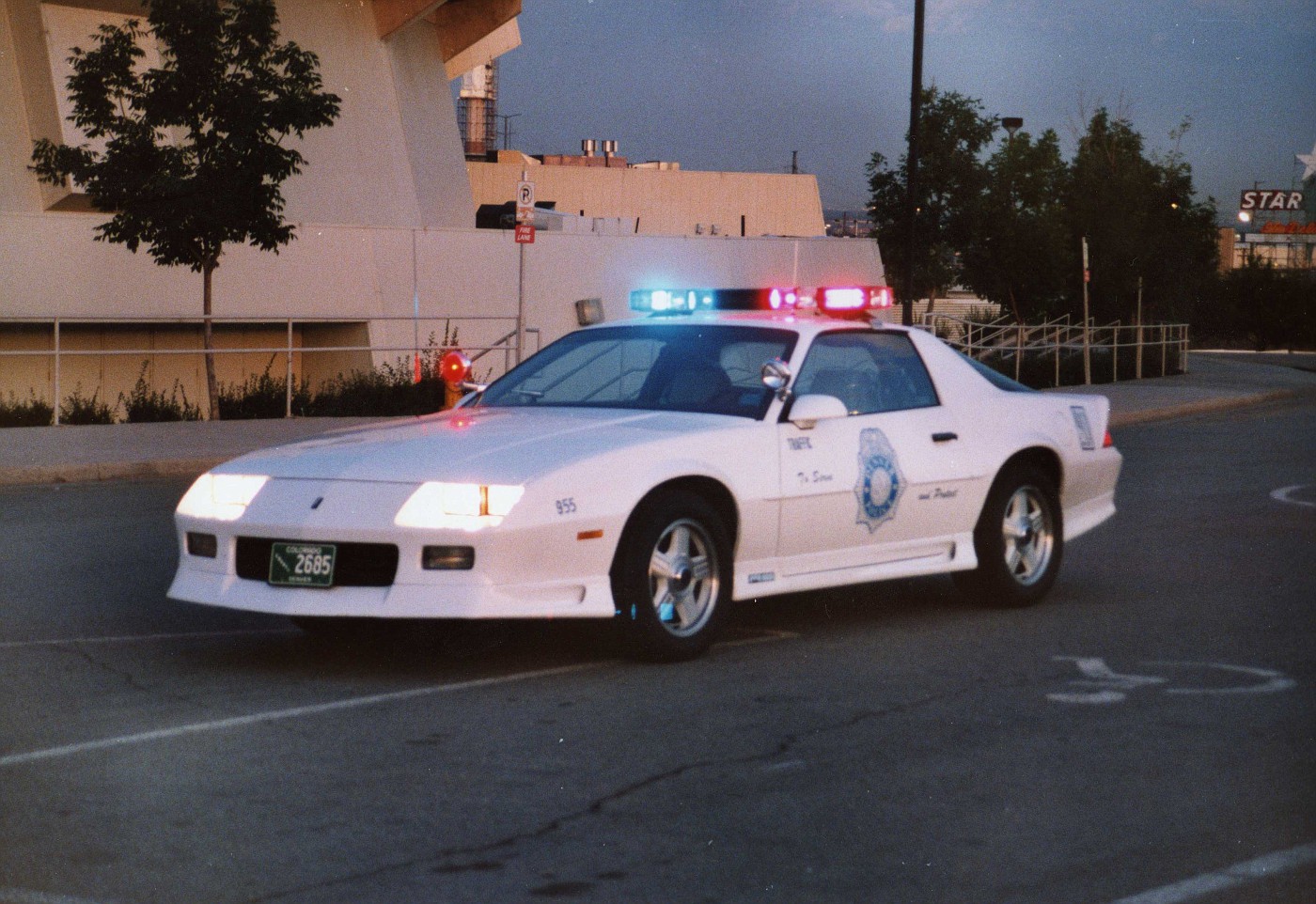 copcar dot com - The home of the American Police Car - Photo Archives