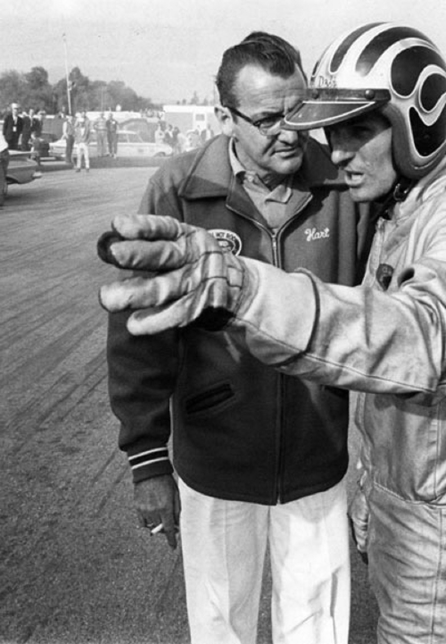 Photo: Garlits has a discussion with Jack Hart | DON "BIG DADDY"GARLITS ...