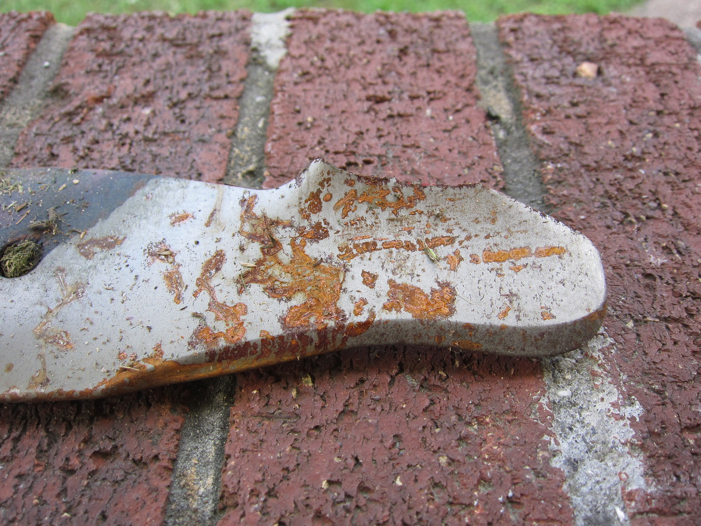 Worn Mower Blades album | Partsbox | Fotki.com, photo and video sharing ...