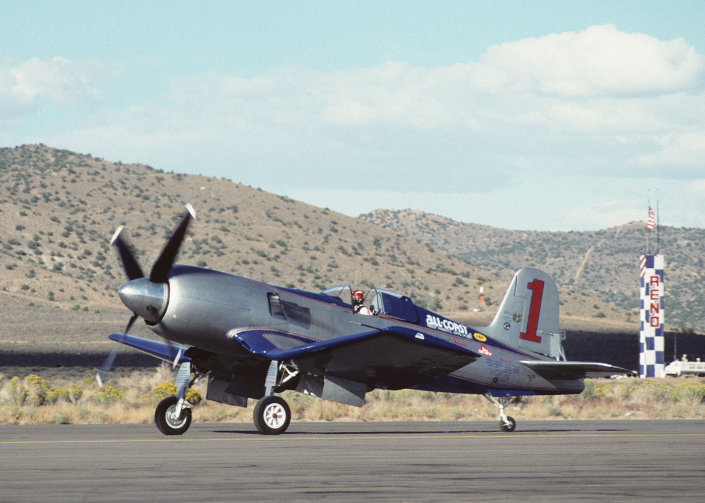 Photo: Photo: John Ballweber 1990 | All Coast F4U "Super Corsair" album ...