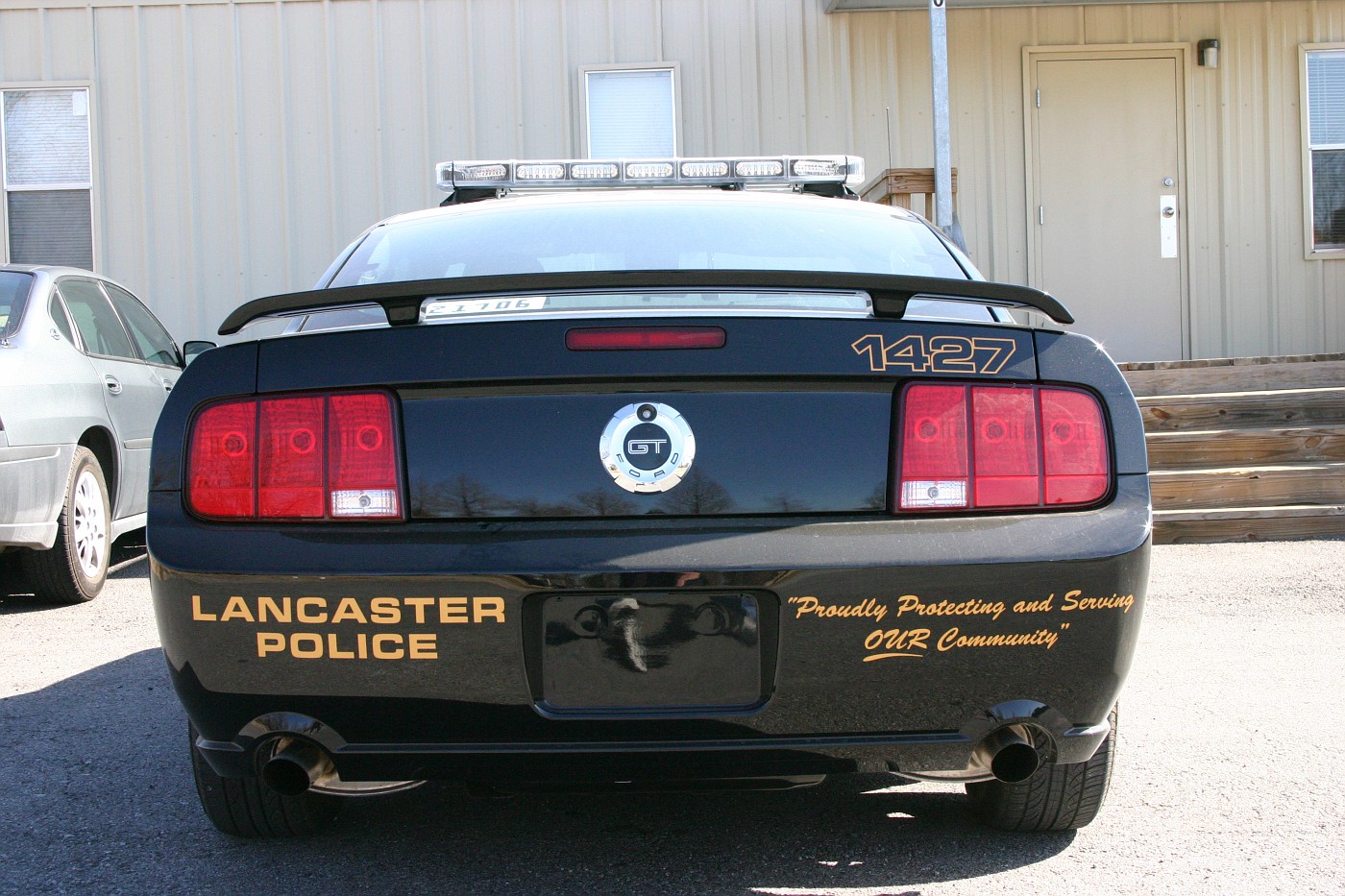 copcar dot com - The home of the American Police Car - Photo Archives