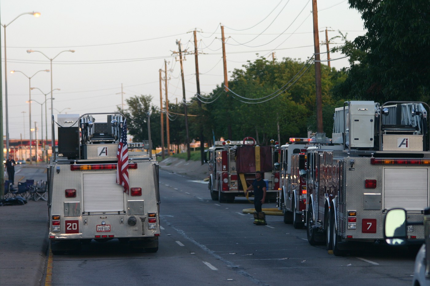 Photo: 4 Alarm apartment fire, 7/15/04, Buckner Blvd | Dallas Fire ...
