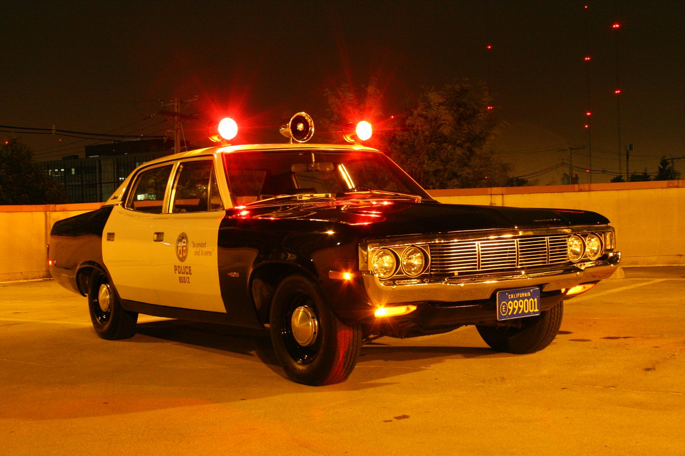copcar dot com - The home of the American Police Car - Photo Archives