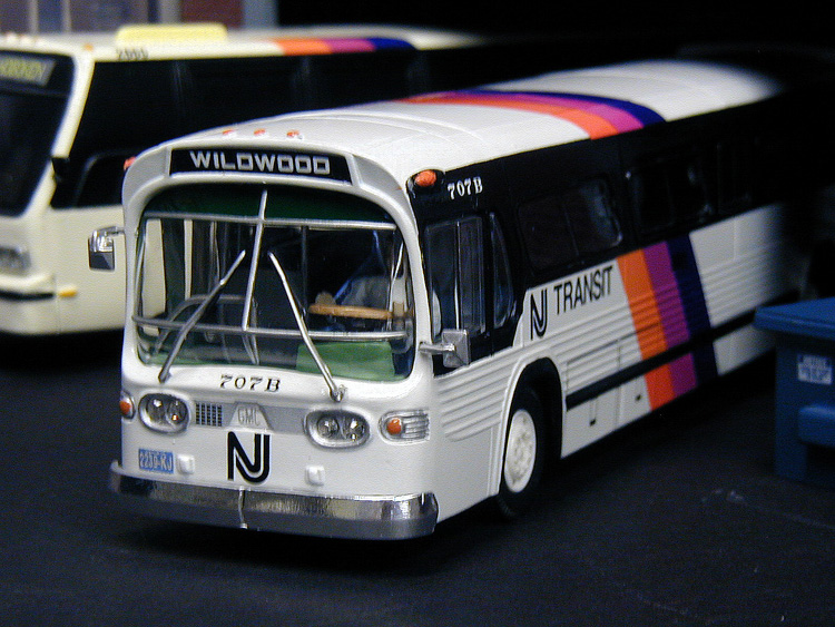 Photo: New Jersey Transit | GENERAL MOTORS FISHBOWLS album | Mackbuses ...