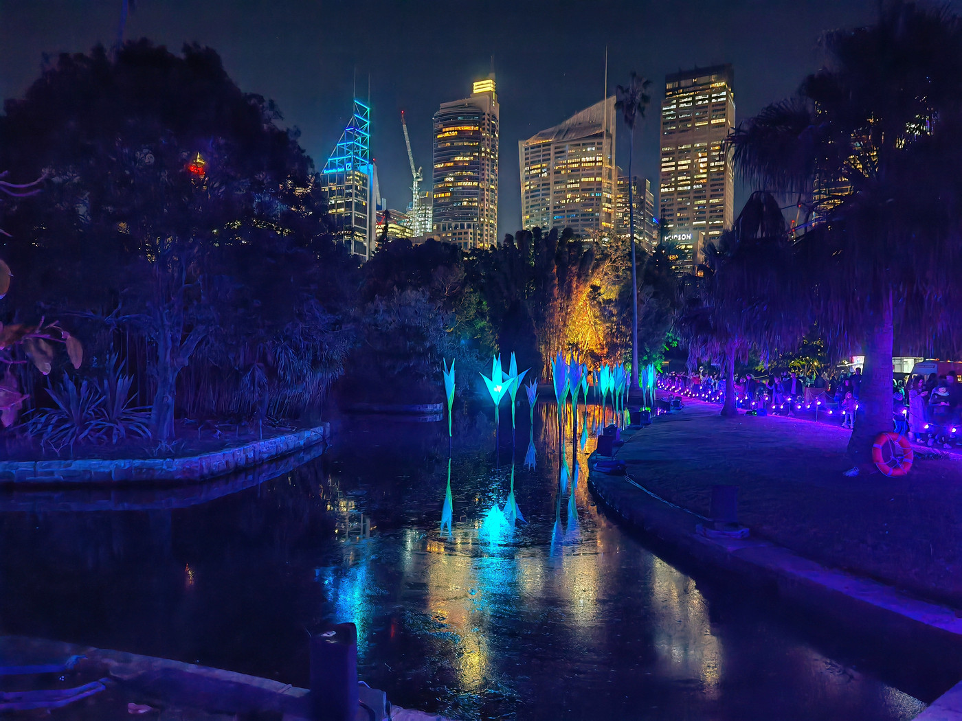 Photo: 2023 06 10 29 Vivid Sydney Lightscape in the Botanical Gardens ...