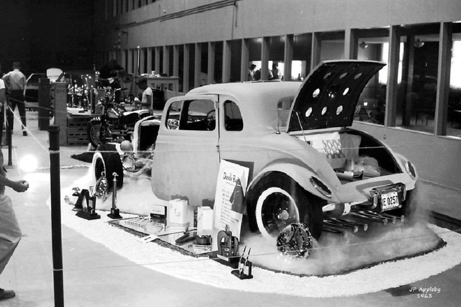 Photo: Model 40 Hot Rod Show Car (5) | 1933/34 FORD INSIDE & OUTDOOR ...