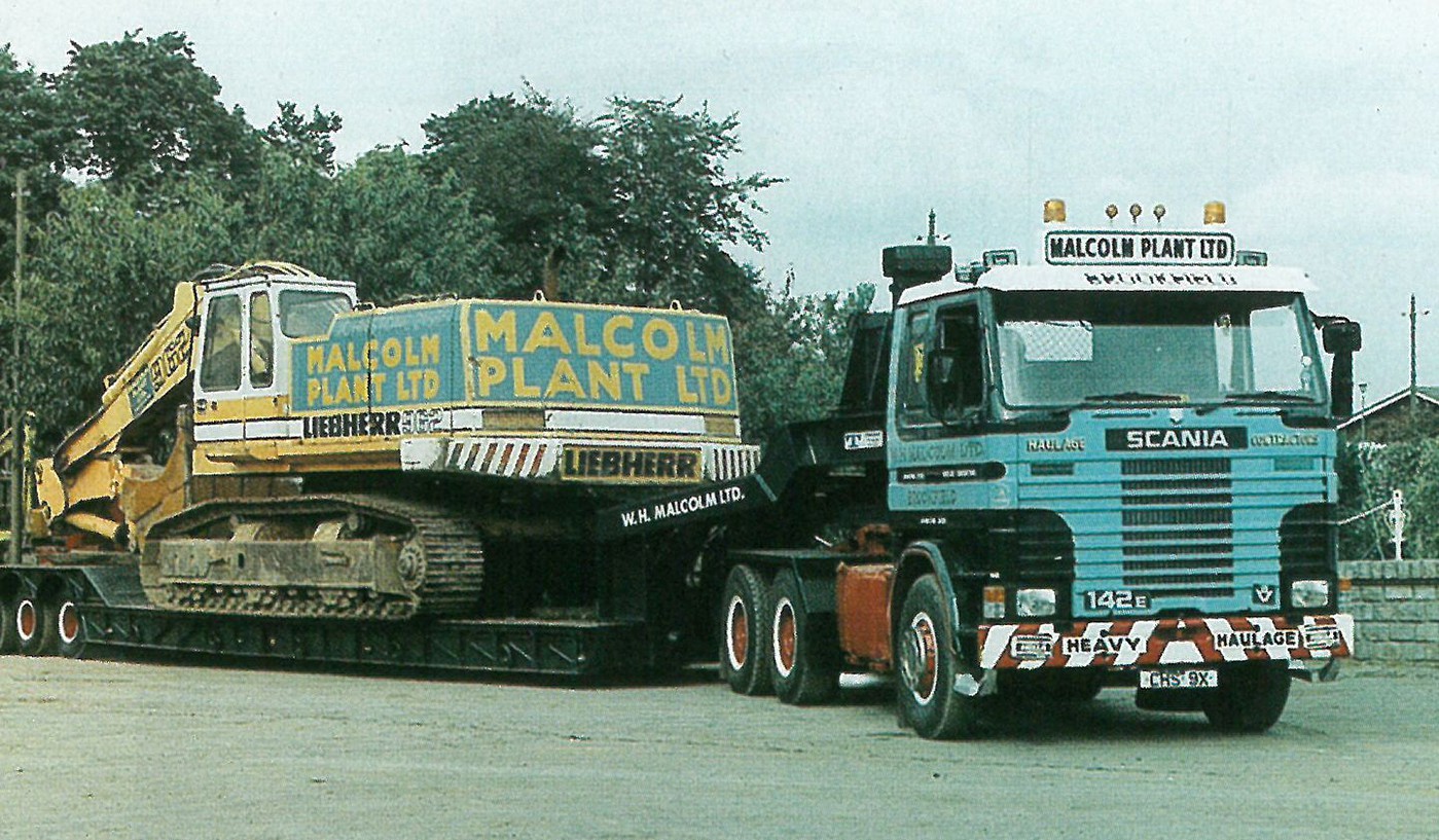 Photo: CHS 9X Scania 142. | Malcolm Construction, Brookfield album ...
